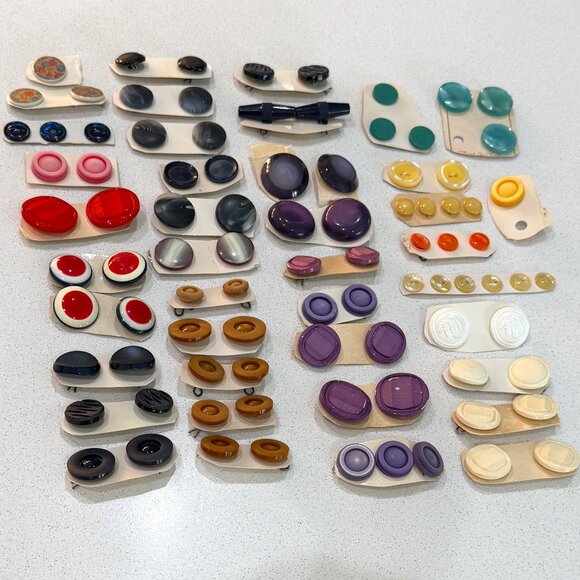 Vintage | Office | Vintage Button Collection 9 Colorful Buttons | Poshmark
